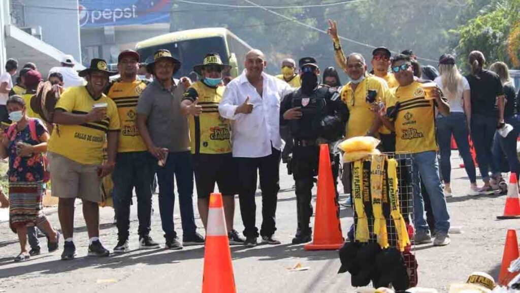 Acusan a Omar Angulo de ser el responsable de la derrota del Platense