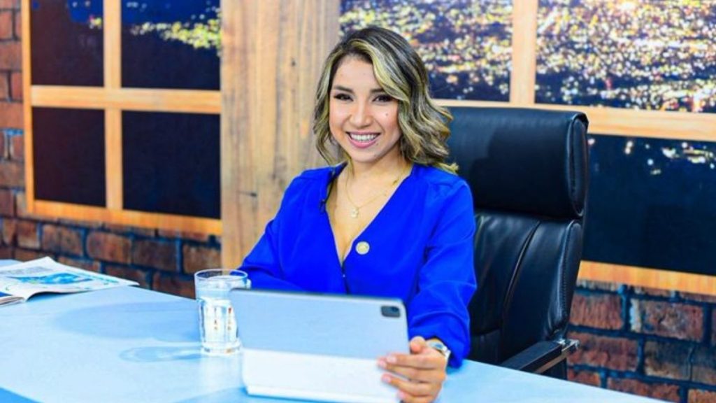 Diputada Dania González: "ARENA Y FMLN vendían gobernabilidad, se ...