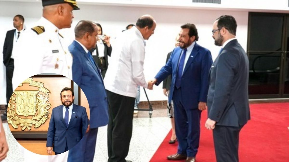 Vicepresidente Félix Ulloa representa a El Salvador en la Ceremonia de ... Vicepresidente Félix Ulloa representa a El Salvador en la Ceremonia de ...