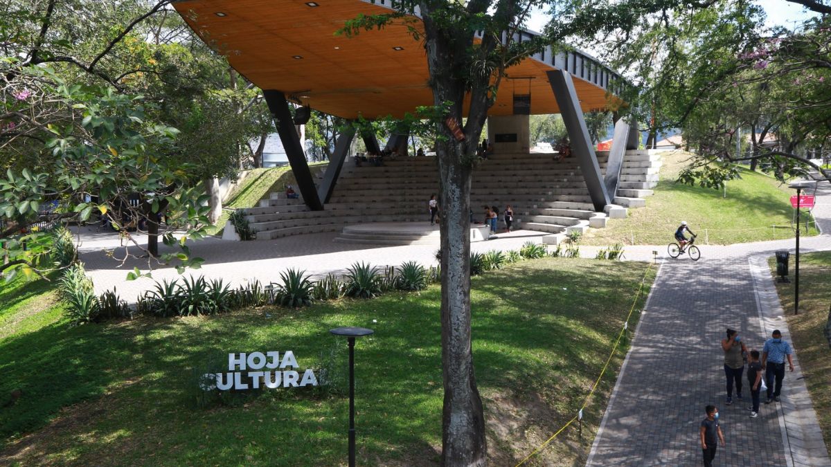 El Parque Cuscatlán celebra ocho décadas y media de historia con gran ...